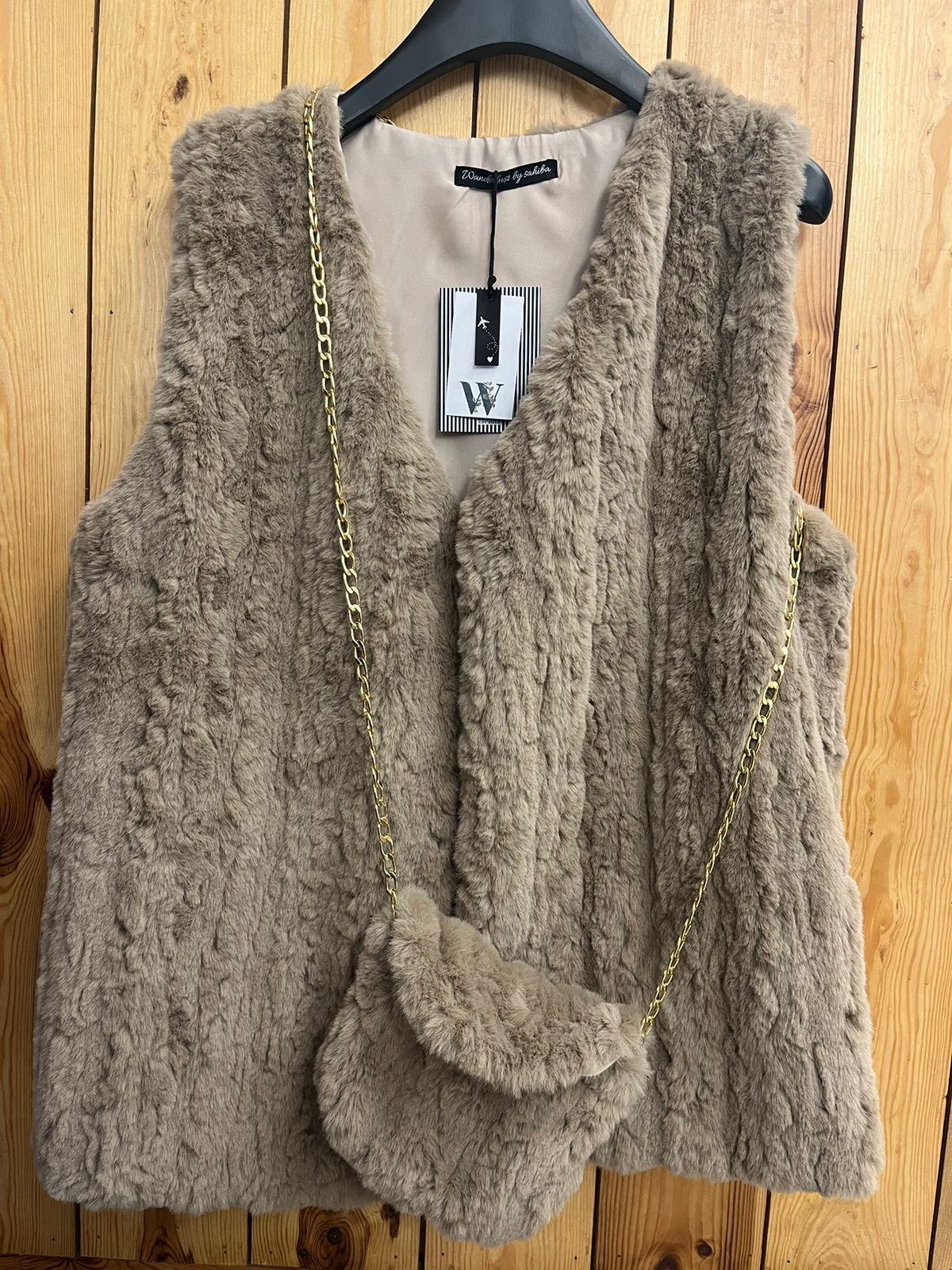 Nano faux fur jacket with sling bag - wanderlustbysahiba.co.in